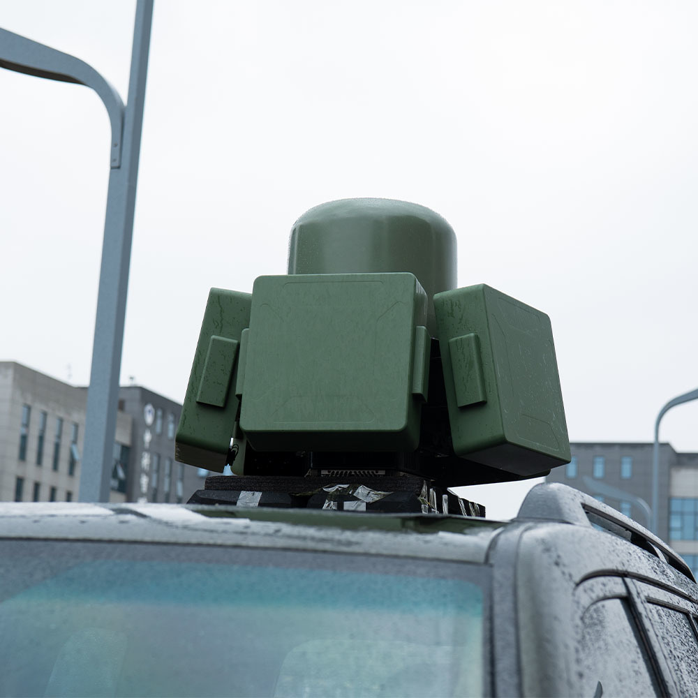 Vehicle-mounted 300-6200MHz Drone Detection&Jamming Equipment 3 ...